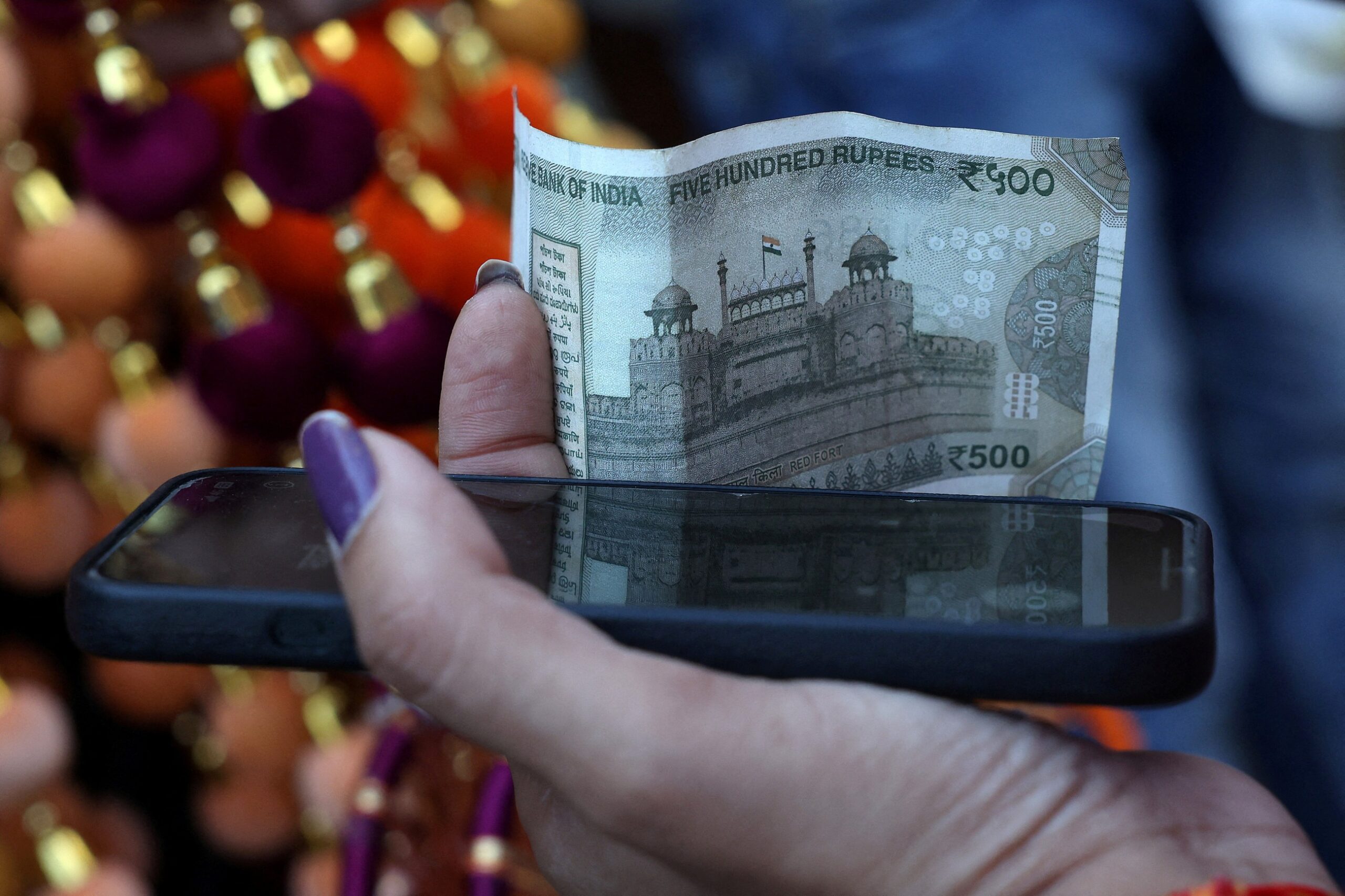 Indian rupee crashes to record low beyond 90 per US dollar - Cash Insight