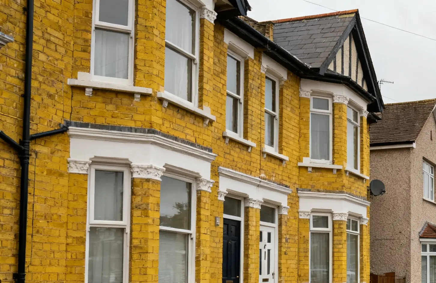 UK house price growth forecast to slow to 0.7% in 2027 - Cash Insight